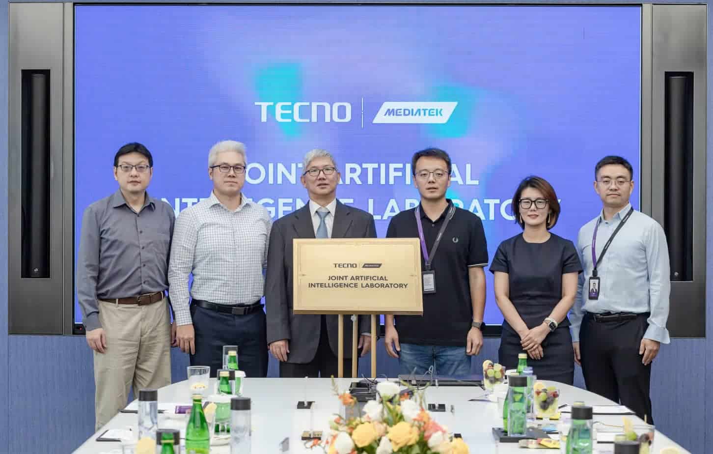 TECNO and MediaTek Unveil AI Innovation Lab in Shenzhen