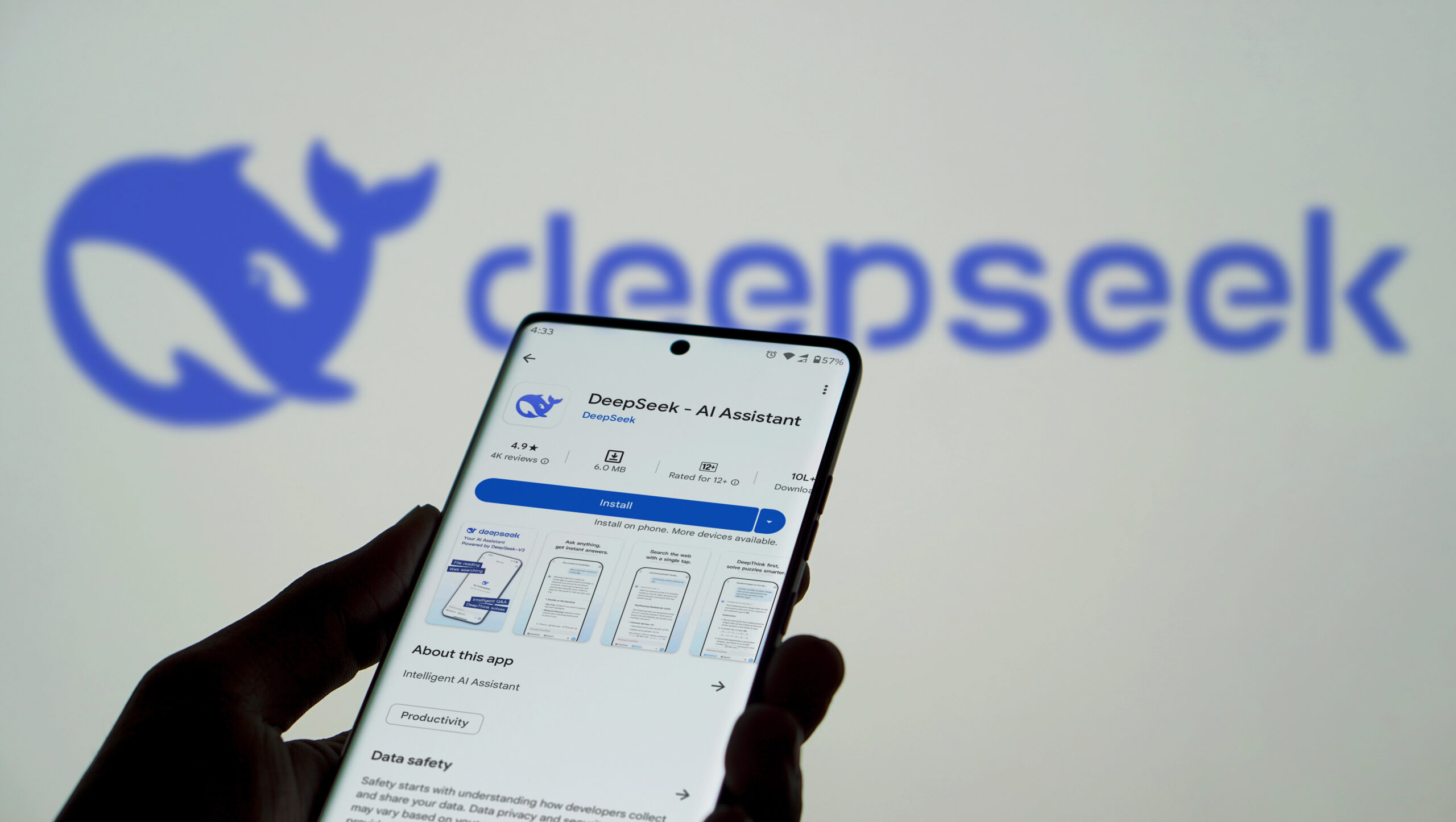 Tsinghua University Publishes AI Guide: DeepSeek from Beginner to Master